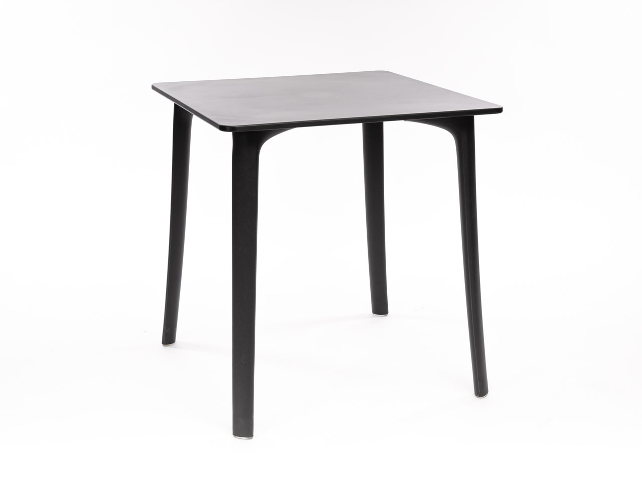 Outdoor Tables | INspiration Interiors