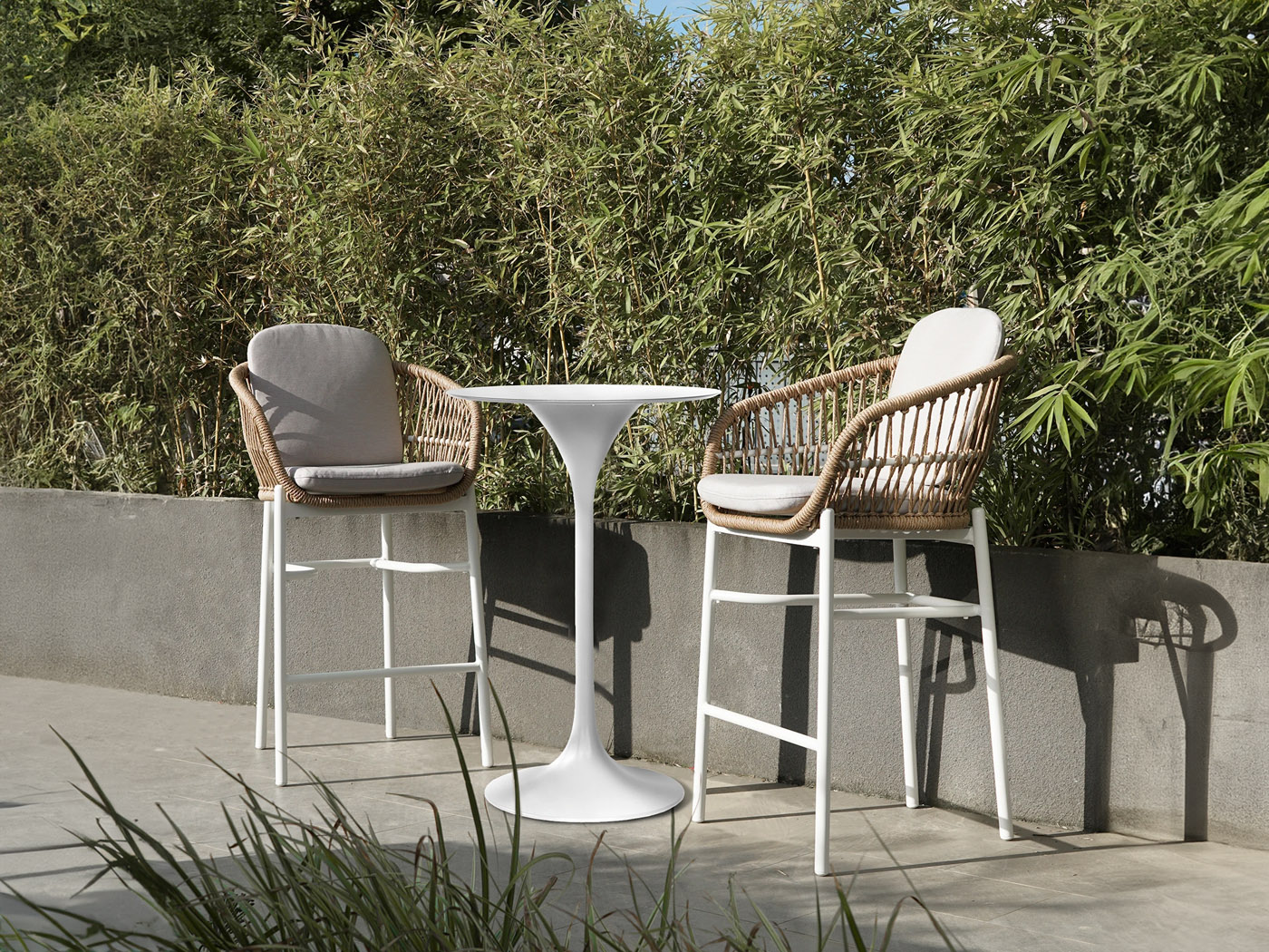 Verona Bar Table In White | INspiration Interiors