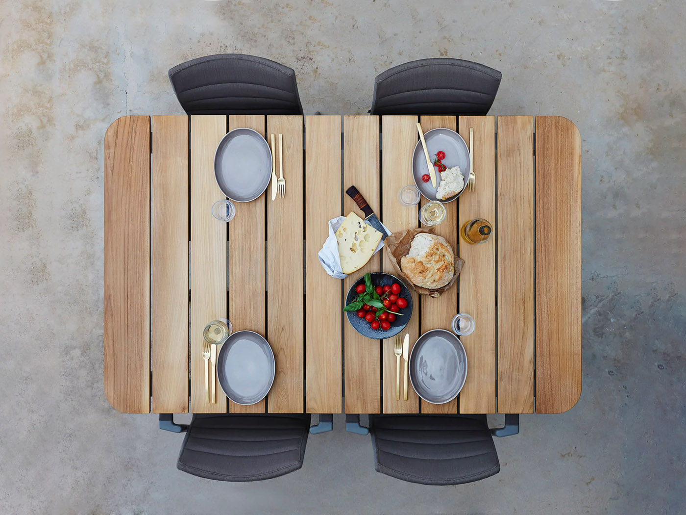 Outdoor Tables | INspiration Interiors